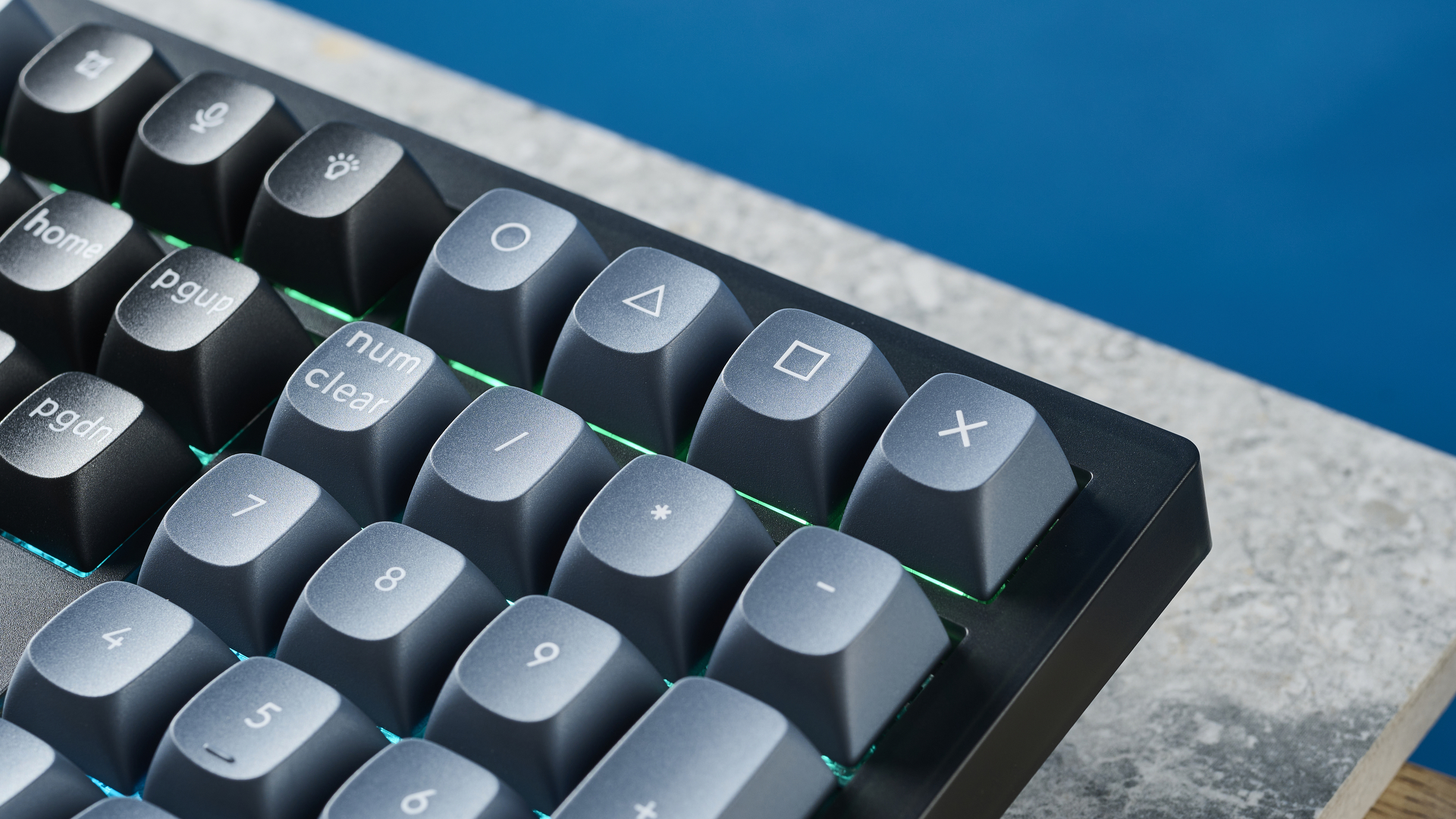 Je suis tombé amoureux du clavier Keychron V6 — il est tout simplement ...