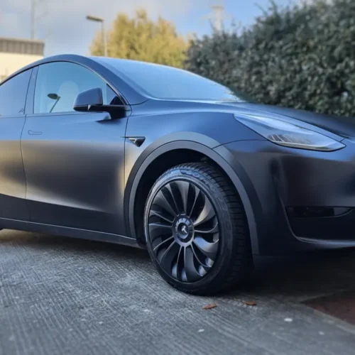 Un an et 30 000 km en Tesla Model Y : le verdict sur son vrai coût face ...